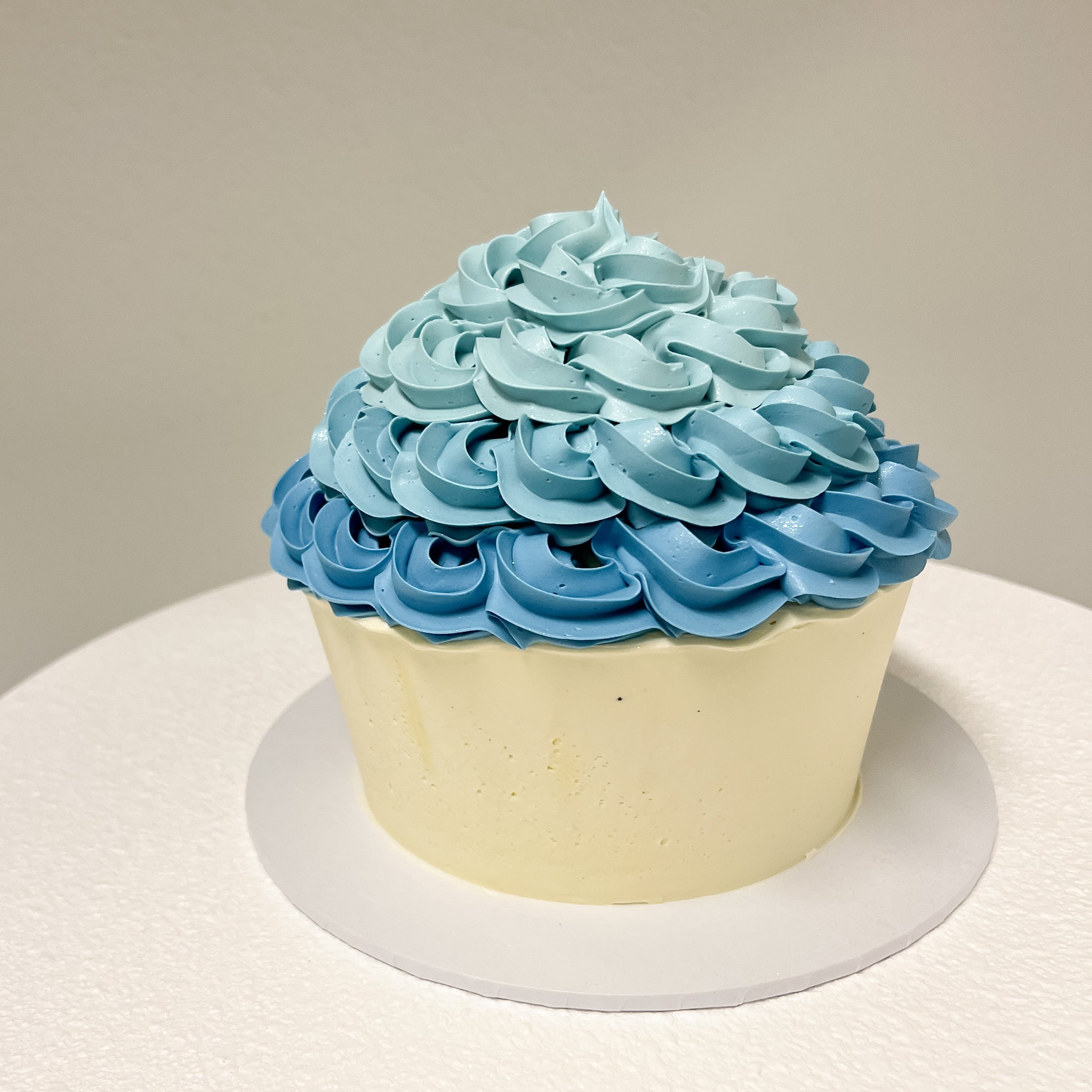 Giant Cupcake | Yarra Valley Cake Company